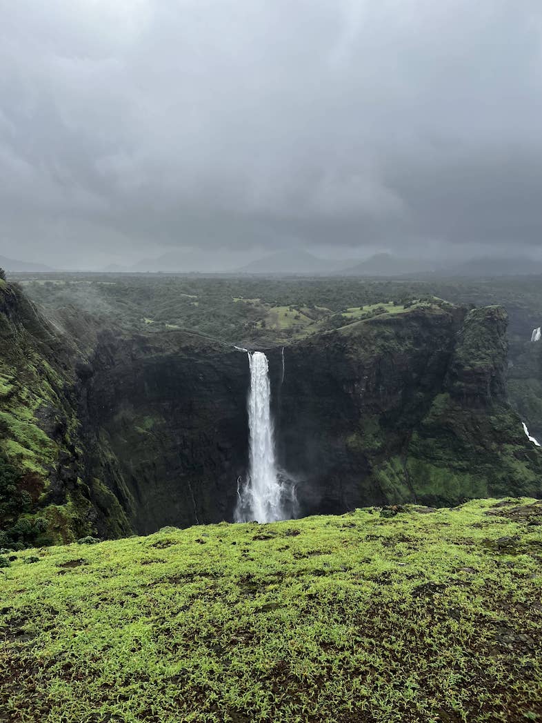 Kalu Waterfall: The Hidden Gem of Malshej Region - KuchBhi
